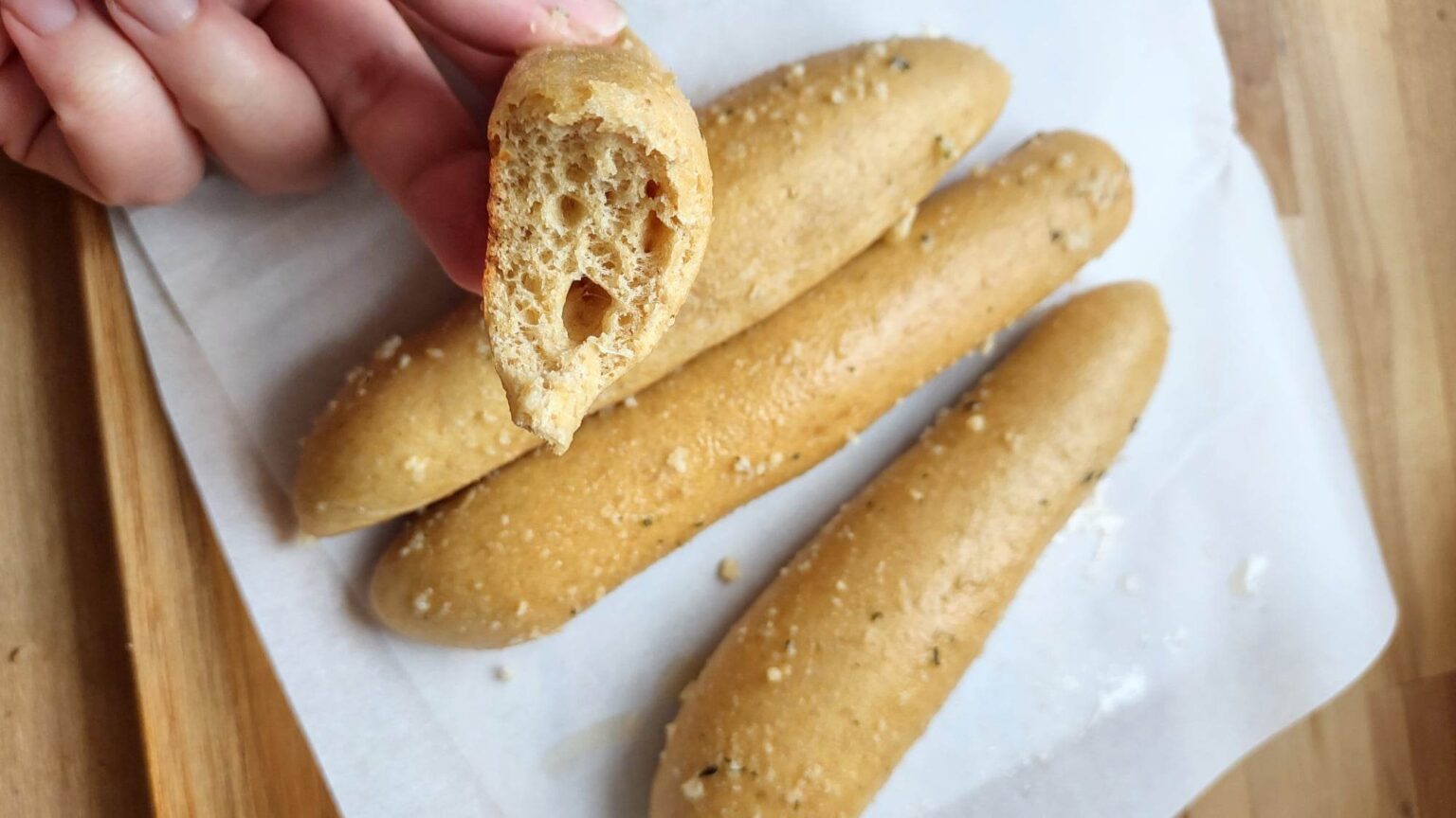 Soft Breadsticks With Fresh Milled Flour (Olive Garden Copycat Recipe ...